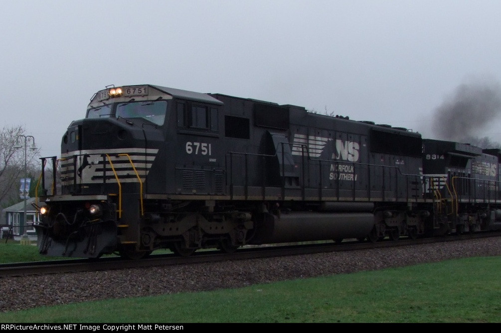 NS 6751